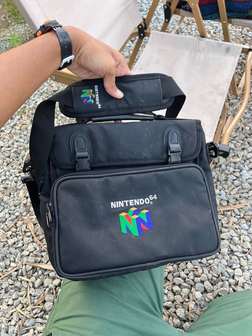 90s Vintage Nintendo 64 bag, Video Gaming, Gaming Accessories, Cases ...
