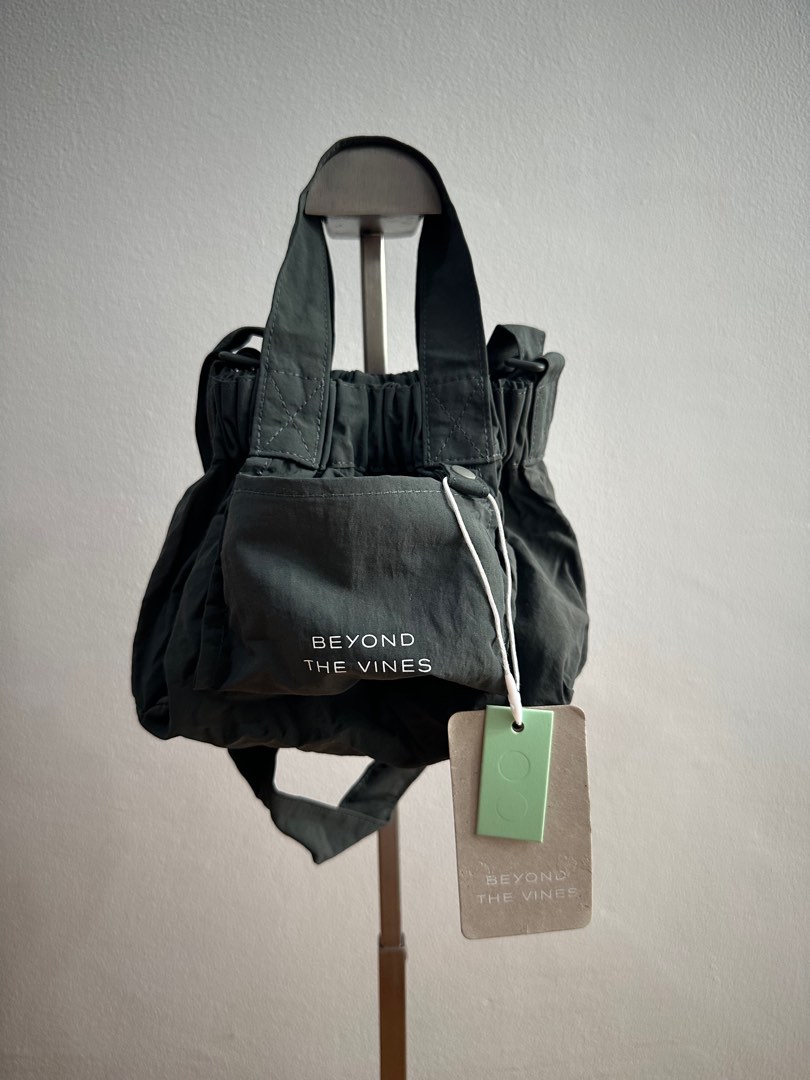 Authentic BTV micro dumpling, Women's Fashion, Bags & Wallets, Purses ...