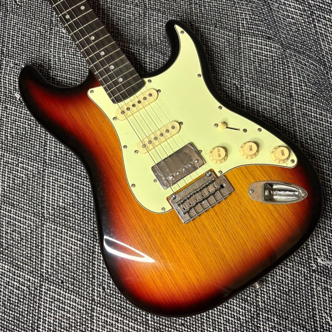 FREE DELIVERY | Beginner Electric Guitar Suhr Homage Stratocaster Strat ...