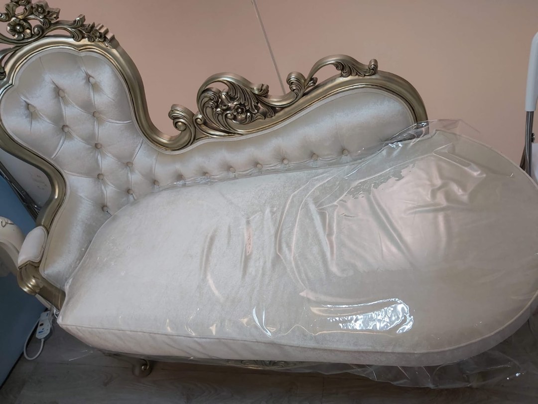Elegant Cream Chaise Lounge, Furniture & Home Living, Furniture, Sofas ...