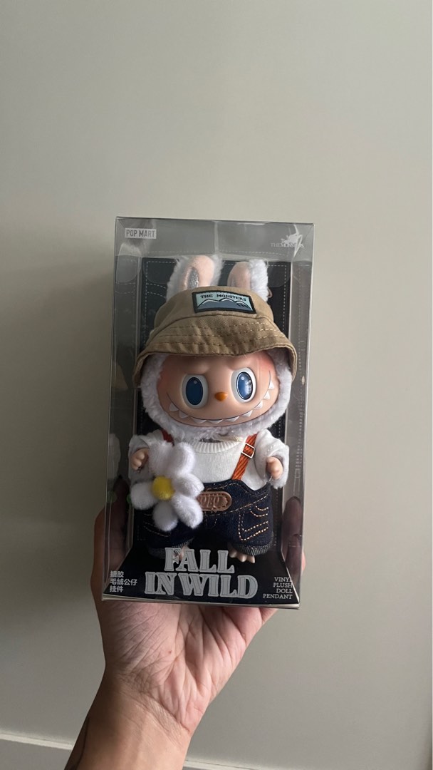 24K GOLD LABEWBEW (fall in wild labubu), Hobbies & Toys, Toys & Games ...