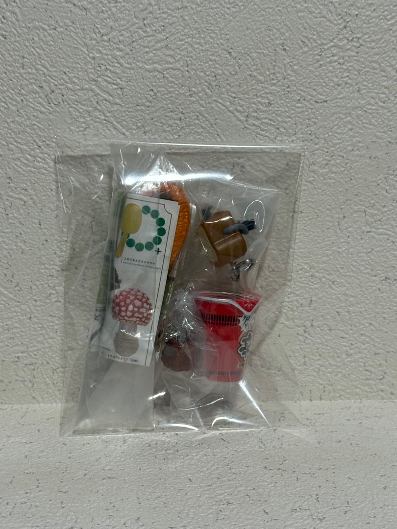 Gachapon Set B – Mushroom, Bread Thief & Nissin Cup Noodle, Hobbies ...
