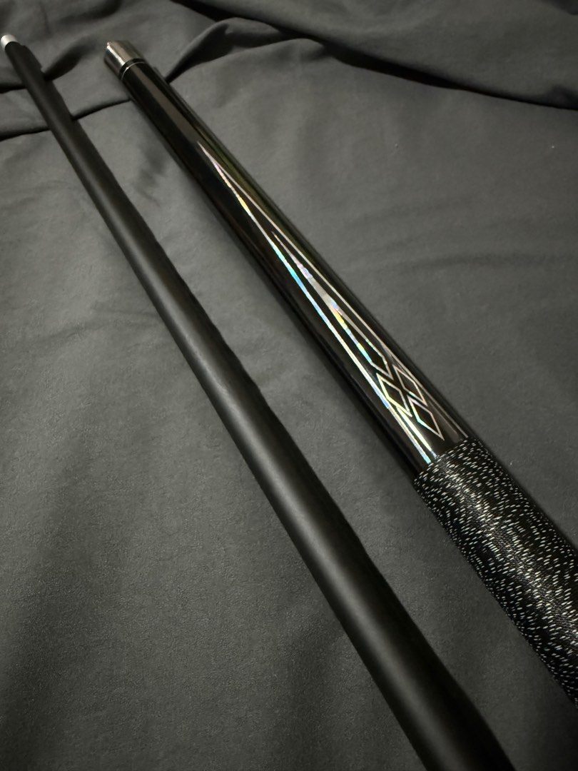 graphite pool cue, Sports Equipment, Other Sports Equipment and ...
