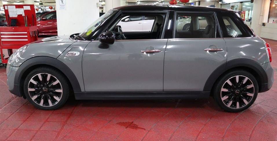 Mini Cooper S F55 2.0 Auto Turbo engine 4 doors 2015/2015, Cars, Cars ...