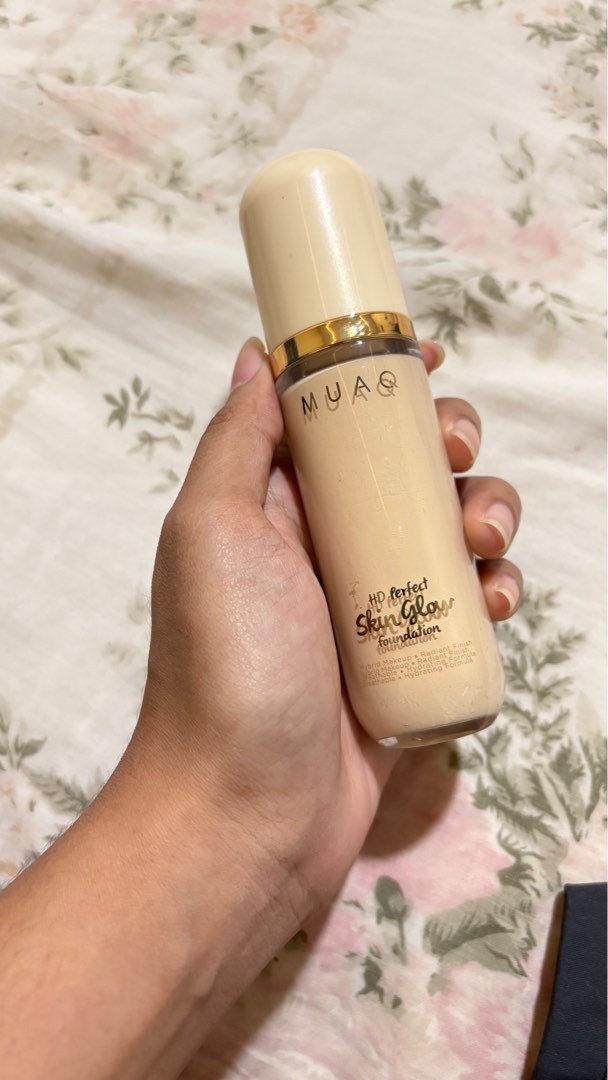 MUAQ HD Perfect Skin Glow Foundation - No-Makeup Look, Oil Control ...