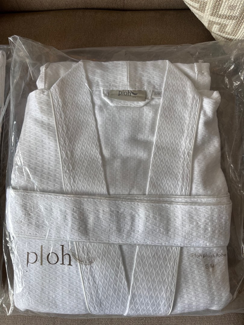 Ploh Spa Yukata Robe, Babies & Kids, Bathing & Changing, Bathtub & Bath ...