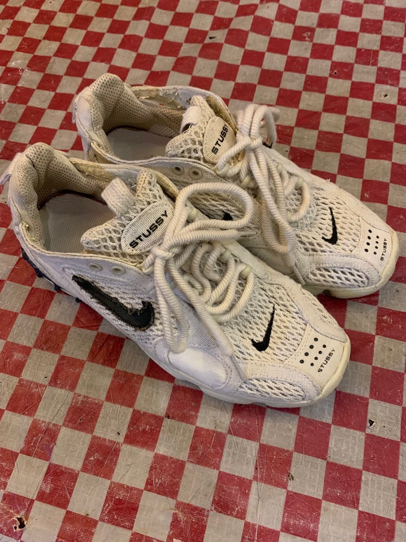 Sepatu vintage nike x stussy, Fesyen Pria, Sepatu , Sneakers di Carousell