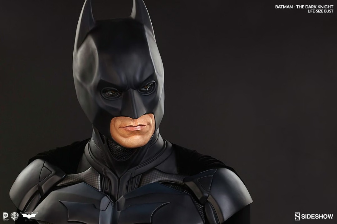 Sideshow 400203 - Batman Dark Knight Life-Size Bust 'Christian Bale ...