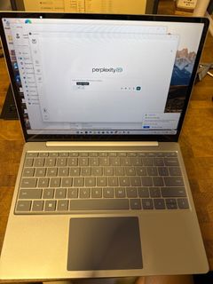 Surface Laptop Go 2023 8 + 128, 電腦＆科技, 手提電腦 - Carousell