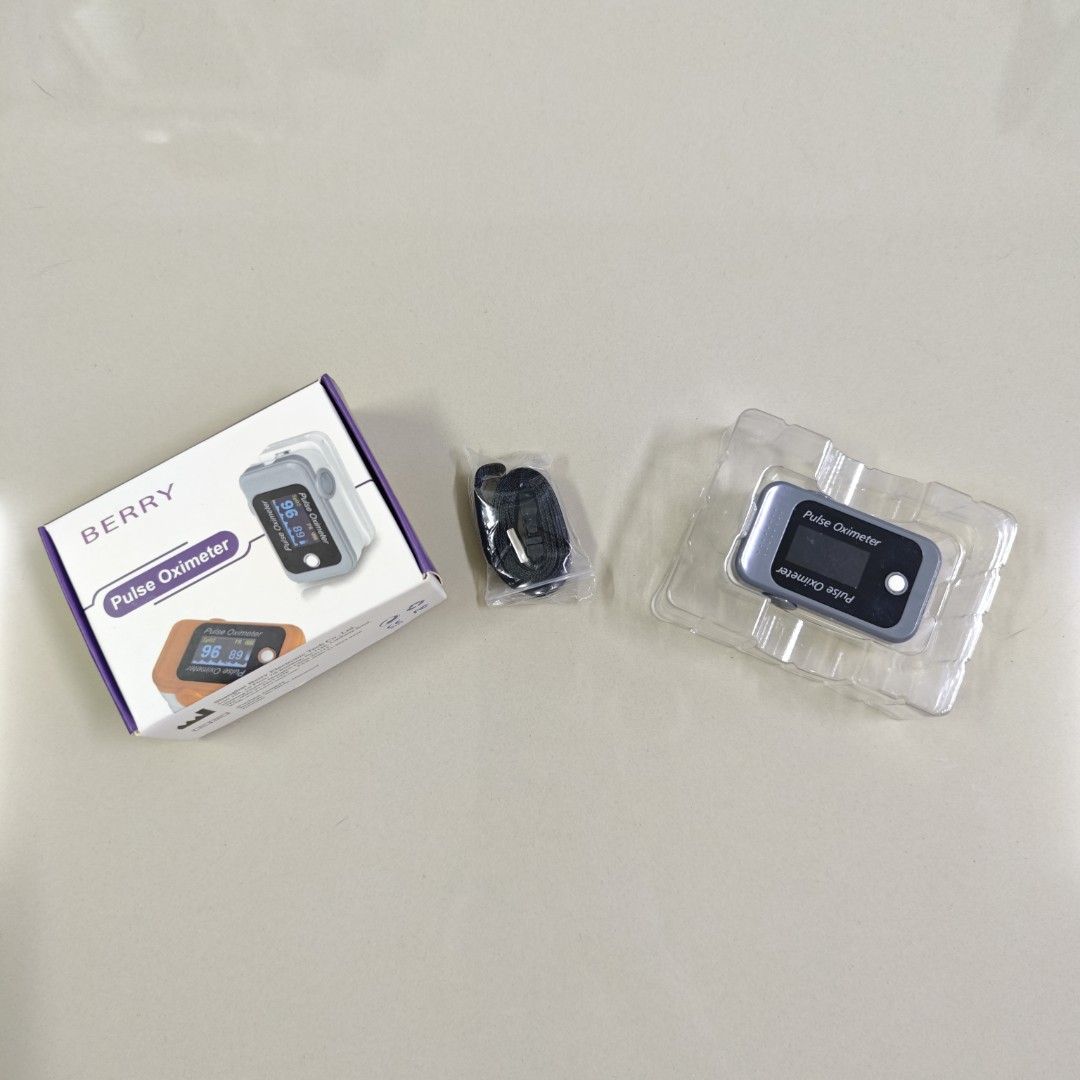 Berry Pulse Oximeter, Health & Nutrition, Health Monitors & Weighing ...