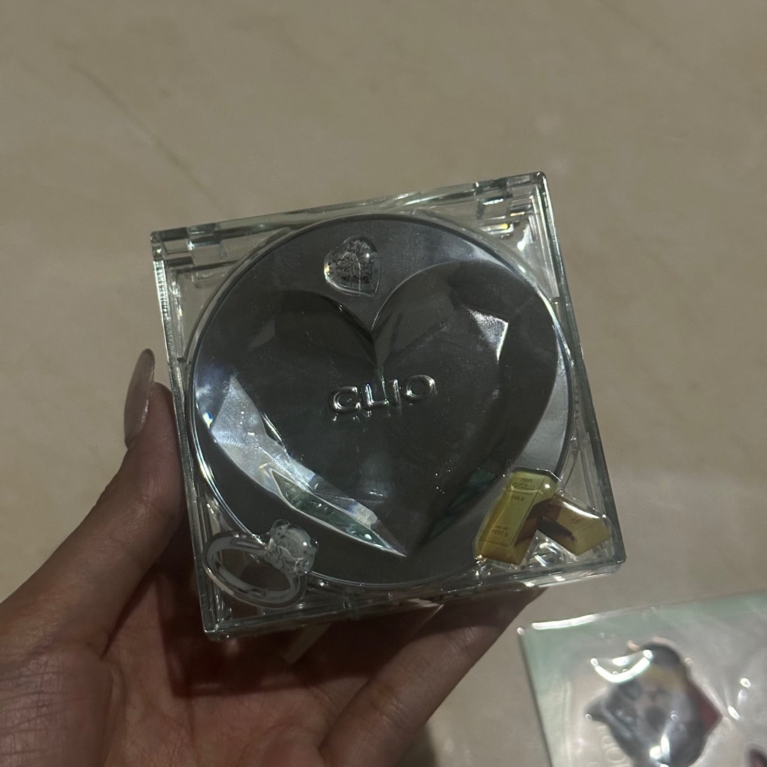 Clio Skin Fixer Cushion 23N, Kesehatan & Kecantikan, Rias Wajah di ...