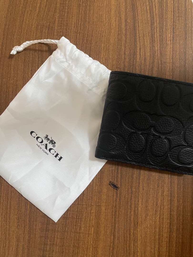 Coach Men's Wallet in Signature Leather, Men's Fashion, Watches ...
