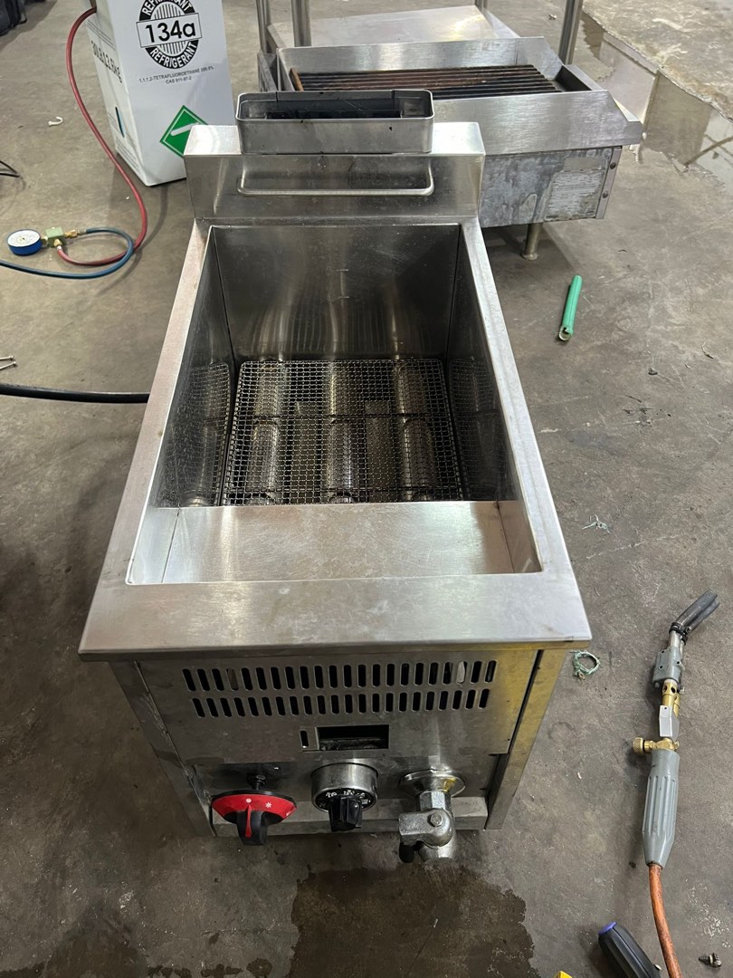 (Free delivery and warranty) Gas deep fryer counter top, TV & Home ...