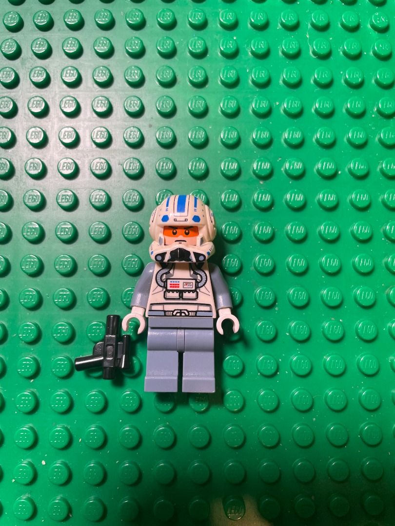 Lego Clone Trooper Pilot Captain Jag (Phase 2) - Sand Blue Arms and ...