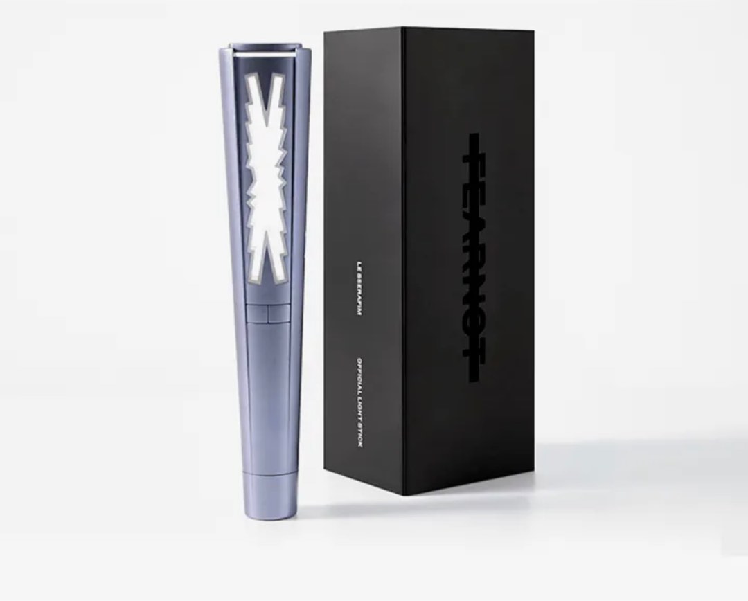 LESSERAFIM Official Light Stick 官方應援手燈, 興趣及遊戲, 音樂、樂器 & 配件, 音樂與媒體 - 樂譜 ...