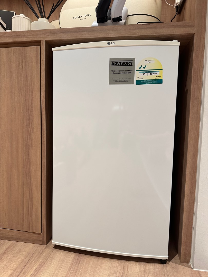 LG Mini Fridge 90L, TV & Home Appliances, Kitchen Appliances ...
