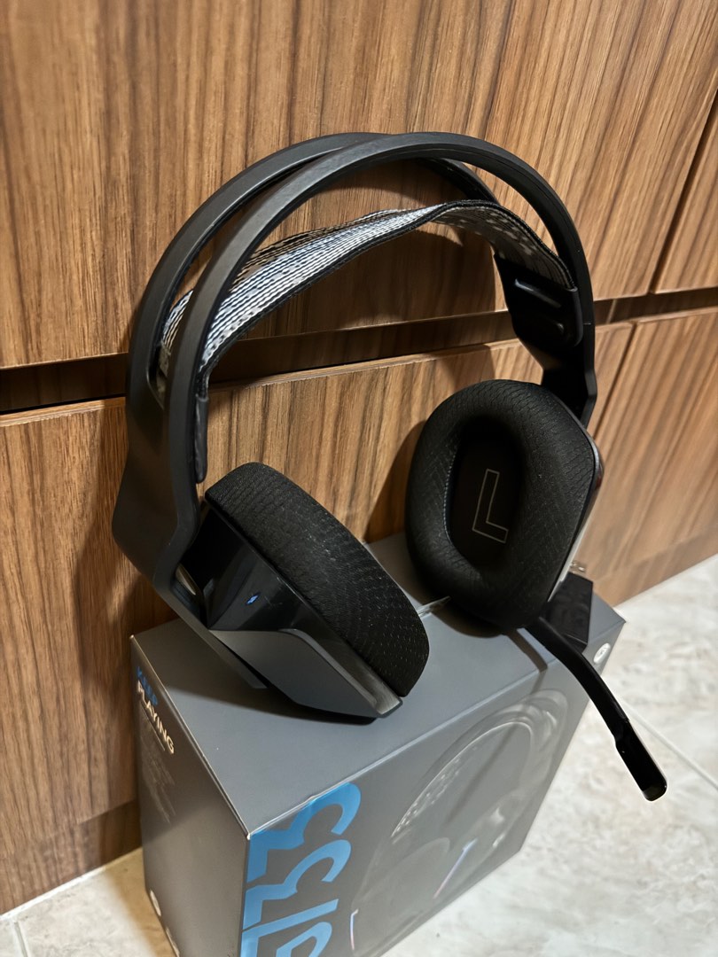 Logitech G733 Wireless Gaming Headset - Black, Audio, Headphones ...