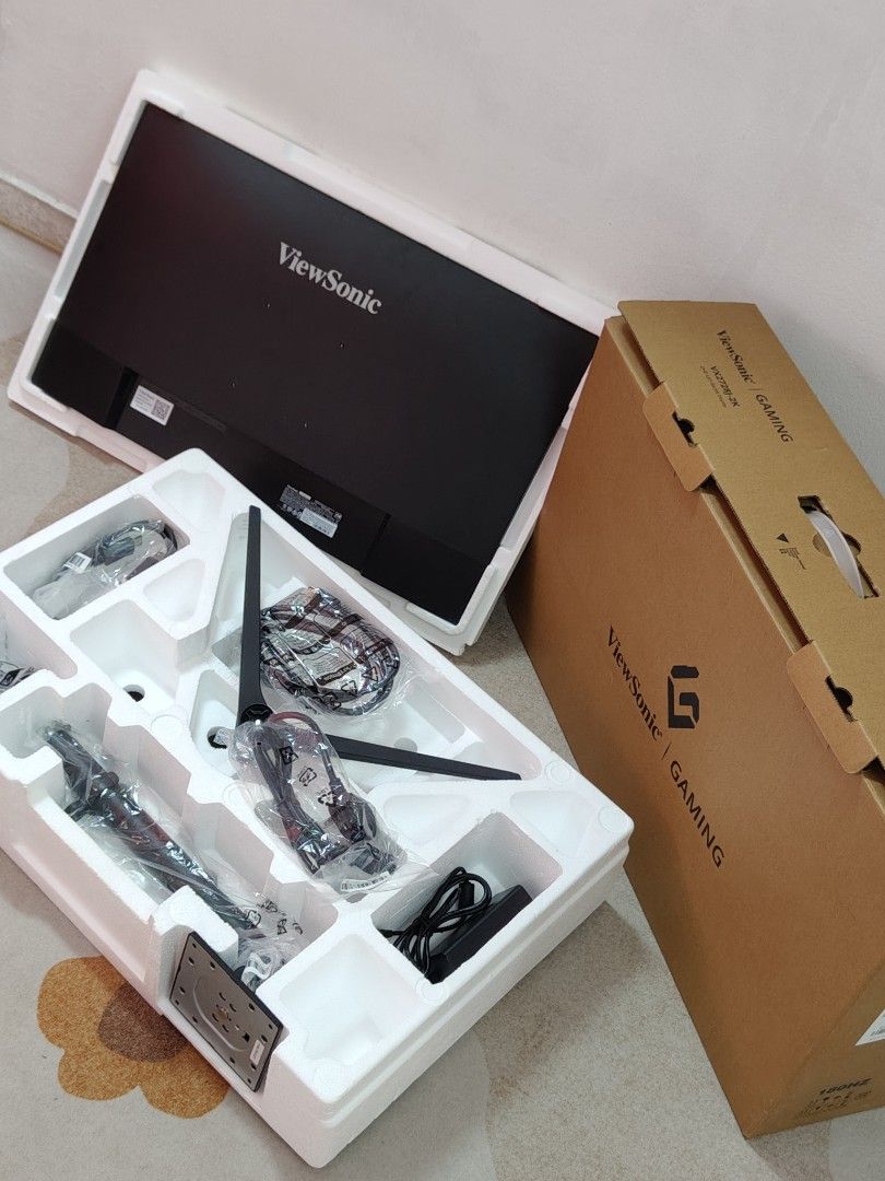 MONITOR GAMING & EDITING OPIS, Computers & Tech, Desktops on Carousell