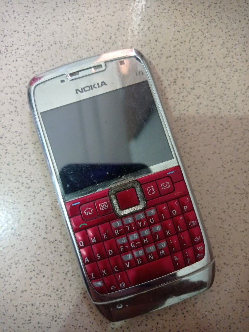 Hp Jadul Nokia E71 dijual cepat, Telepon Seluler & Tablet, Ponsel Android, Lainnya di Carousell
