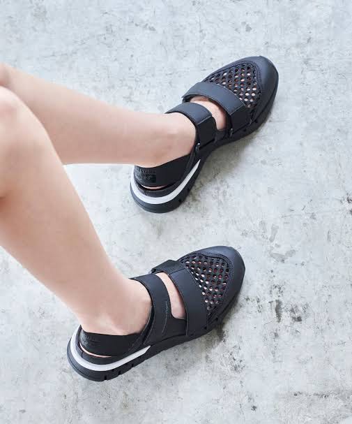 Onitsuka Tiger Rebilac Mesh Sandal, Women's Fashion, Footwear, Sandals ...