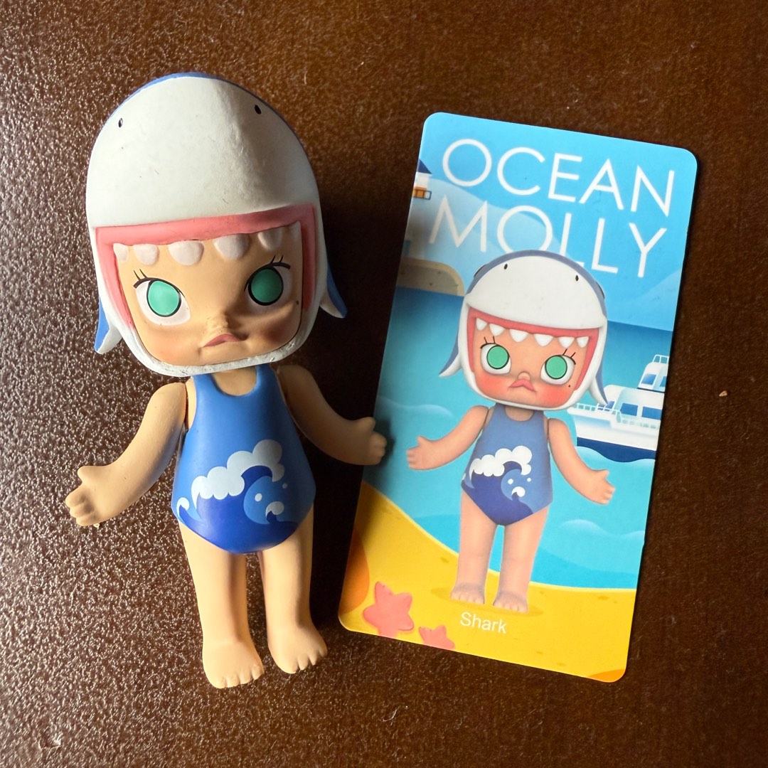 Rare vintage Molly Shark 2018 March Ocean Series first gen collectors ...