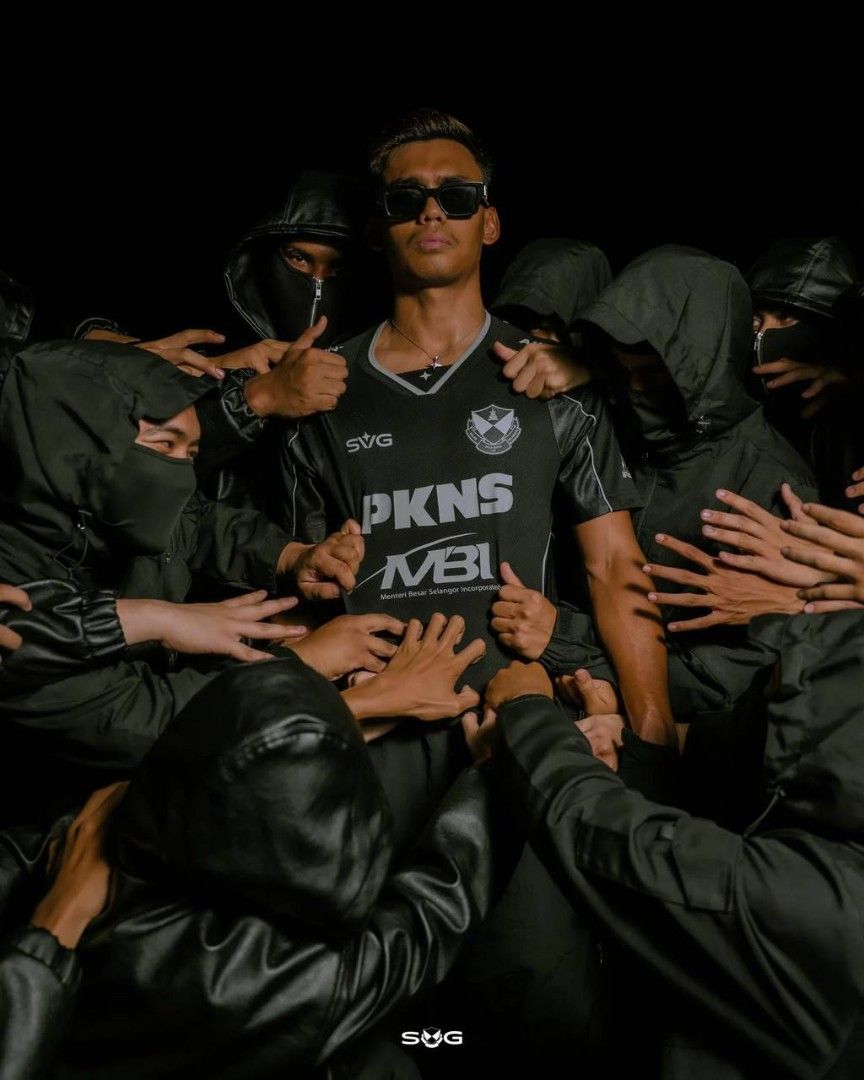 SVG x SELANGOR FC THIRD KIT, Men's Fashion, Activewear on Carousell