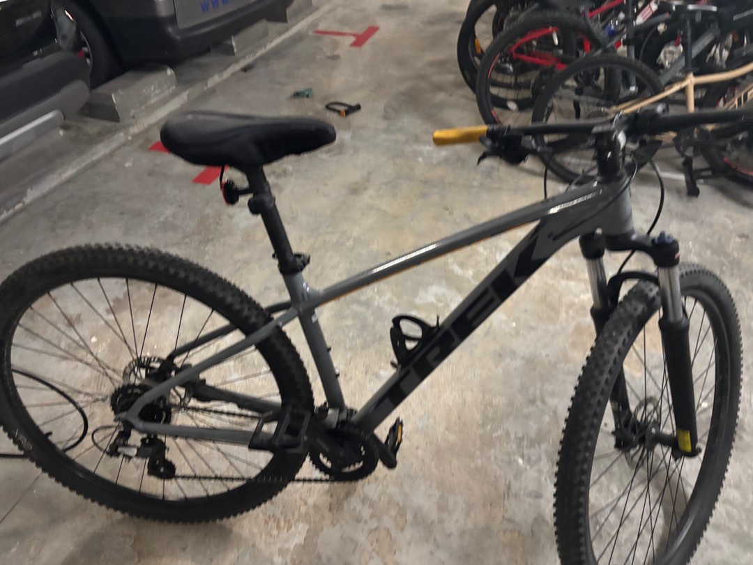 Trek Marlin 5 Mountain Bike - Grey, Sports Equipment, Bicycles & Parts ...