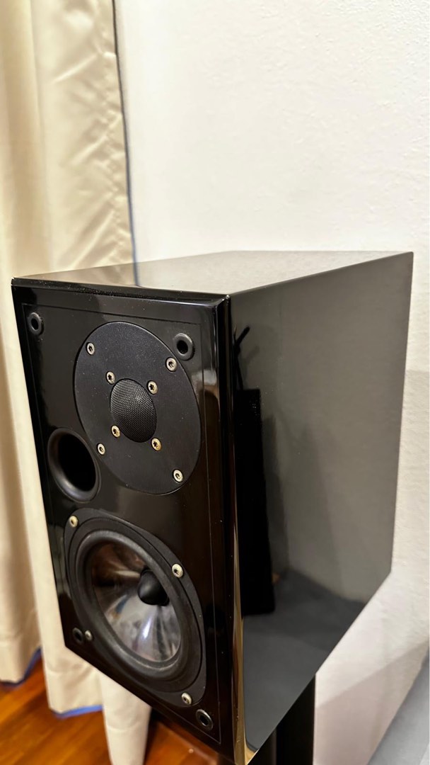 Usher S520, Audio, Soundbars, Speakers & Amplifiers on Carousell