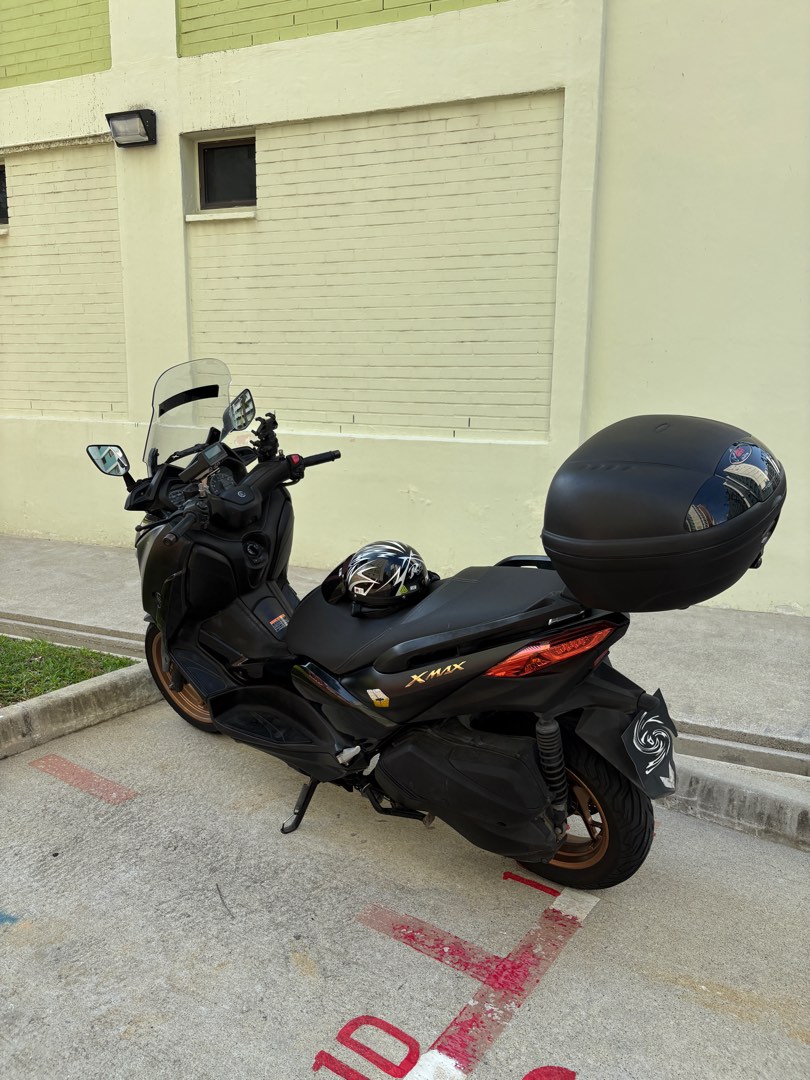 xmax box and rack, Motorcycles, Motorcycle Accessories on Carousell