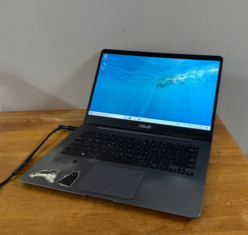 Asus Zenbook Laptop Computer Intel i7 7th Gen processor cpu cheap not ...