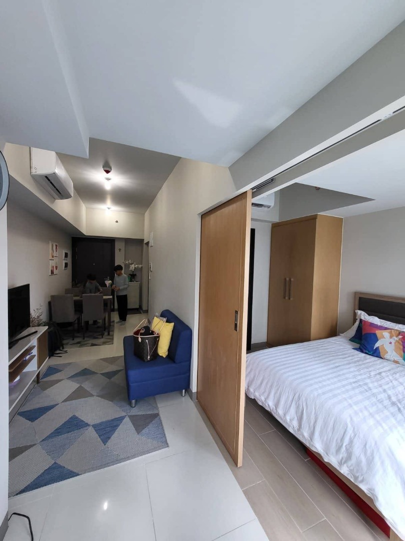BGC Condo For Rent | Fully Furnished 1BR at Uptown Parksuites ₱38K ...