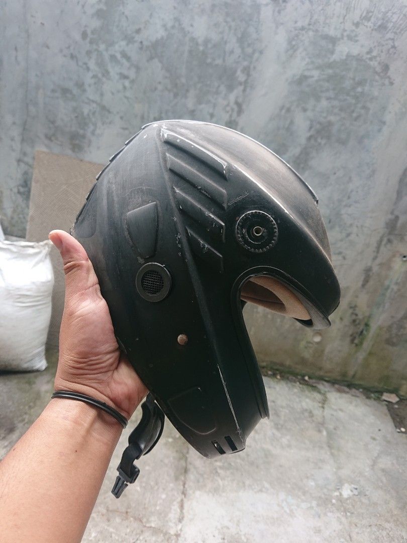 Helm power ranger jadul, Motor di Carousell