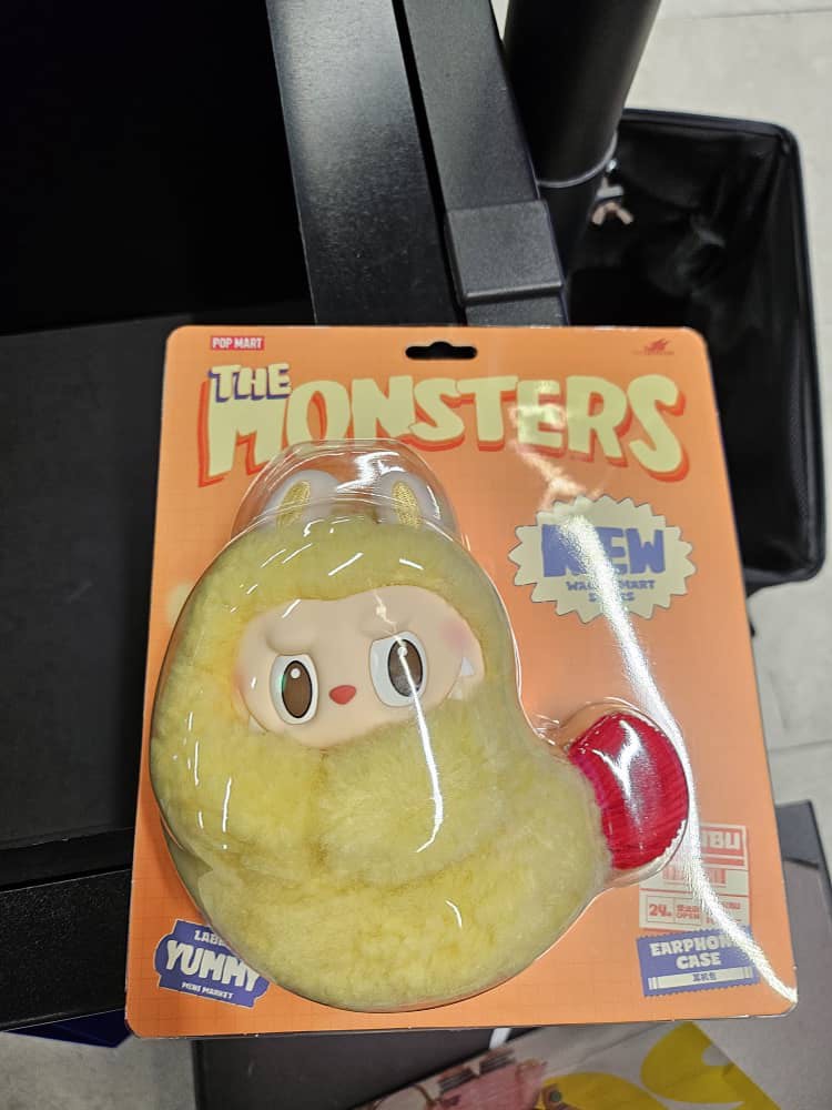 Labubu earphone case, Hobbies & Toys, Toys & Games on Carousell