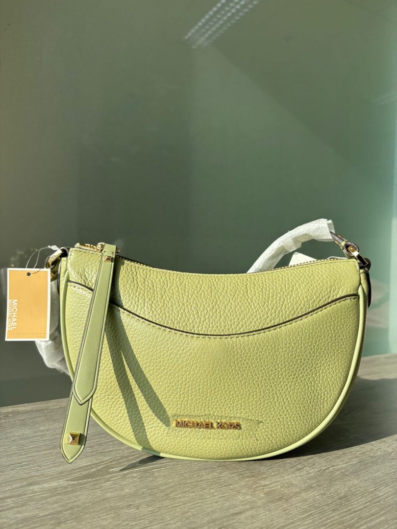 MK Dover Half Moon Xbody Bag, Barang Mewah, Tas & Dompet di Carousell