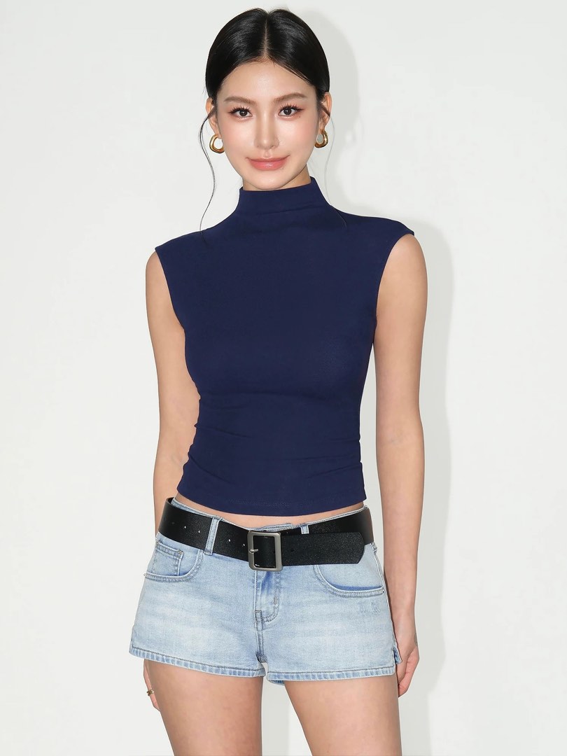 Neva Hu Basic Tops on Carousell