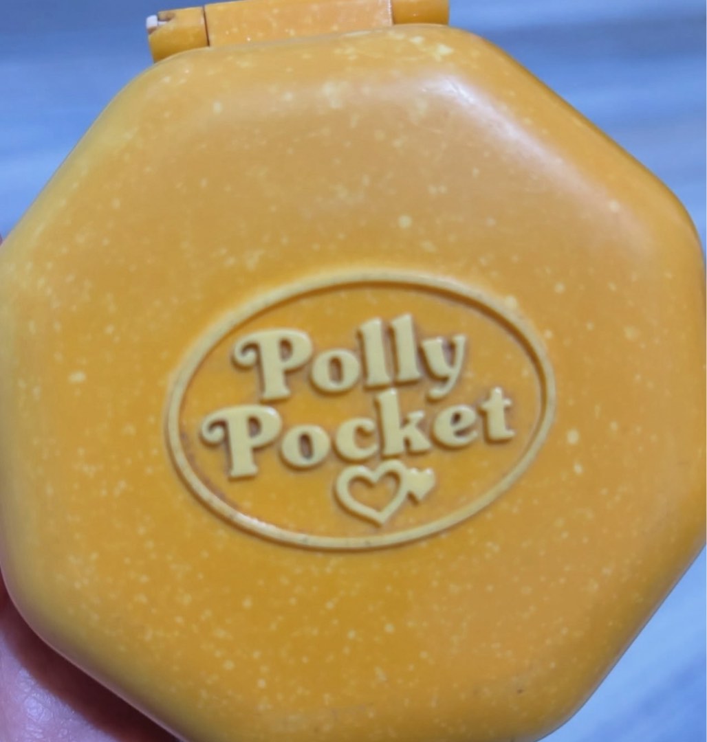 Polly pocket yellow, Hobbies & Toys, Memorabilia & Collectibles ...