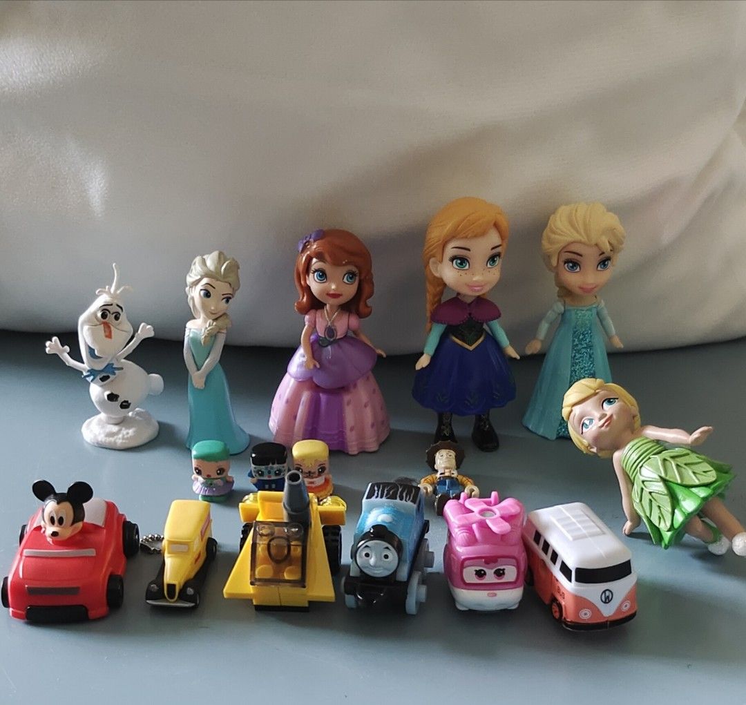 Princess Figure / car, Hobbies & Toys, Toys & Games on Carousell