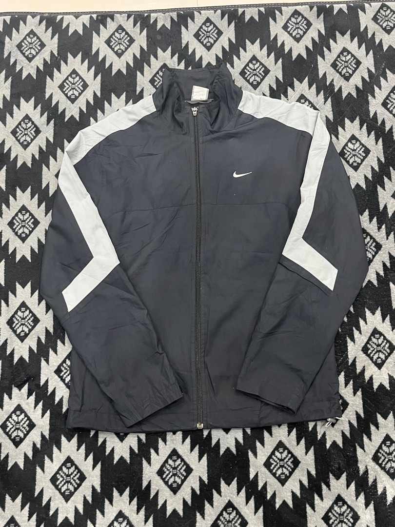 Vintage Running Jacket FitDry series, Fesyen Pria, Pakaian , Baju ...