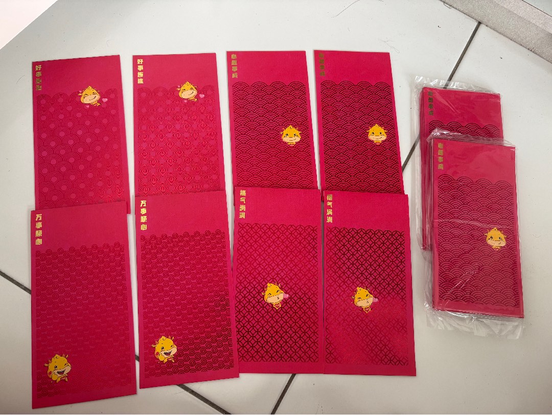 Astro New CNY Red Packet (each packet is 8 pcs x 3 packets) RM15 each ...