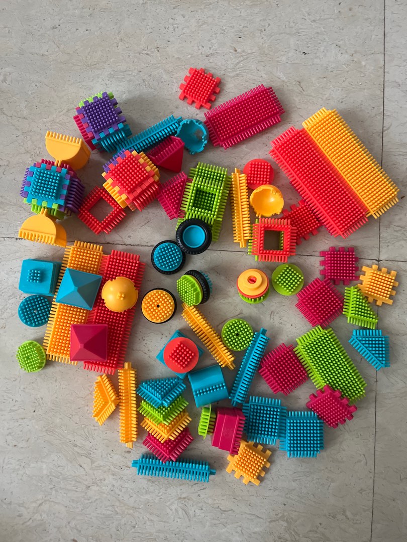 Bristle Blocks Building Set - Colorful & Fun!, Hobbies & Toys, Toys ...