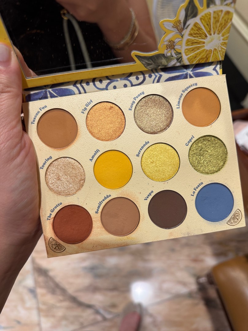 Colourpop Eye Palette, Kesehatan & Kecantikan, Rias Wajah di Carousell