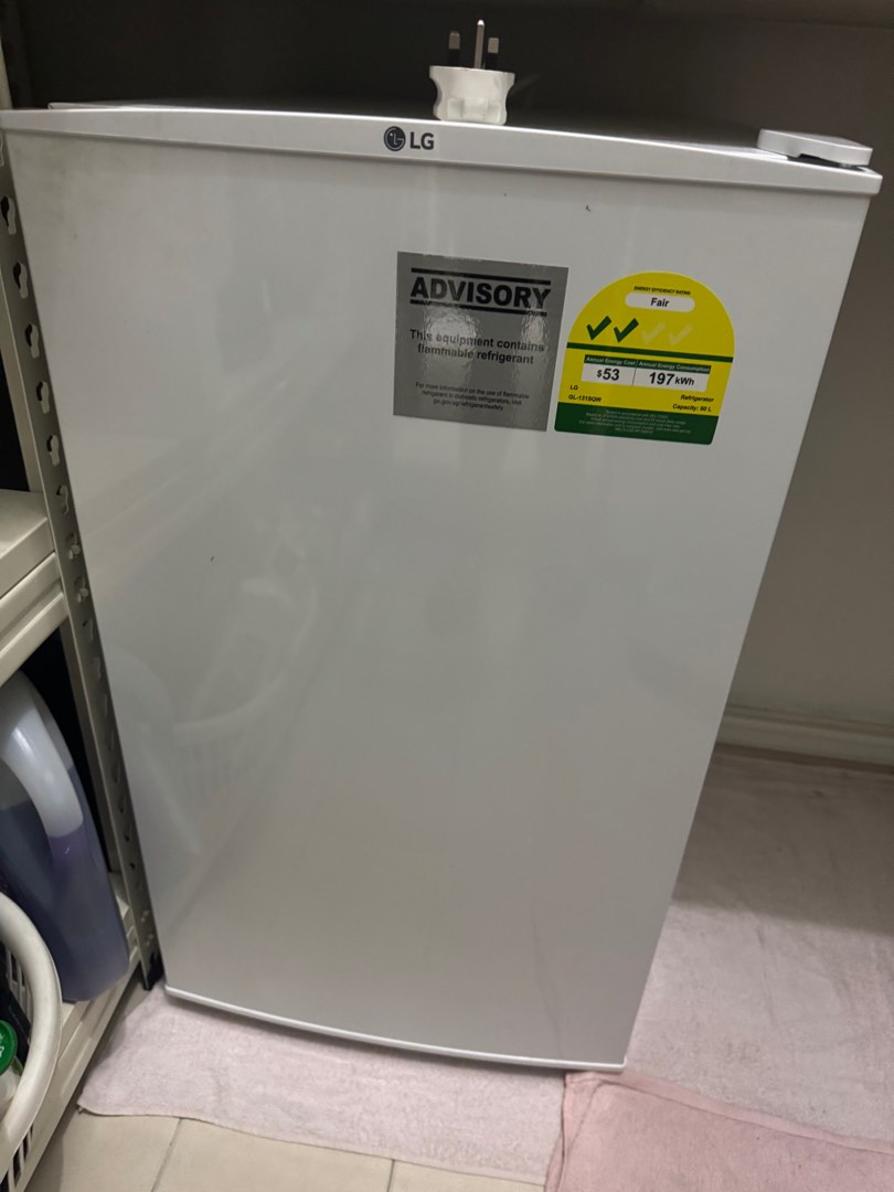 GL-131SQW 90L White Built-in freezer Refr, TV & Home Appliances ...