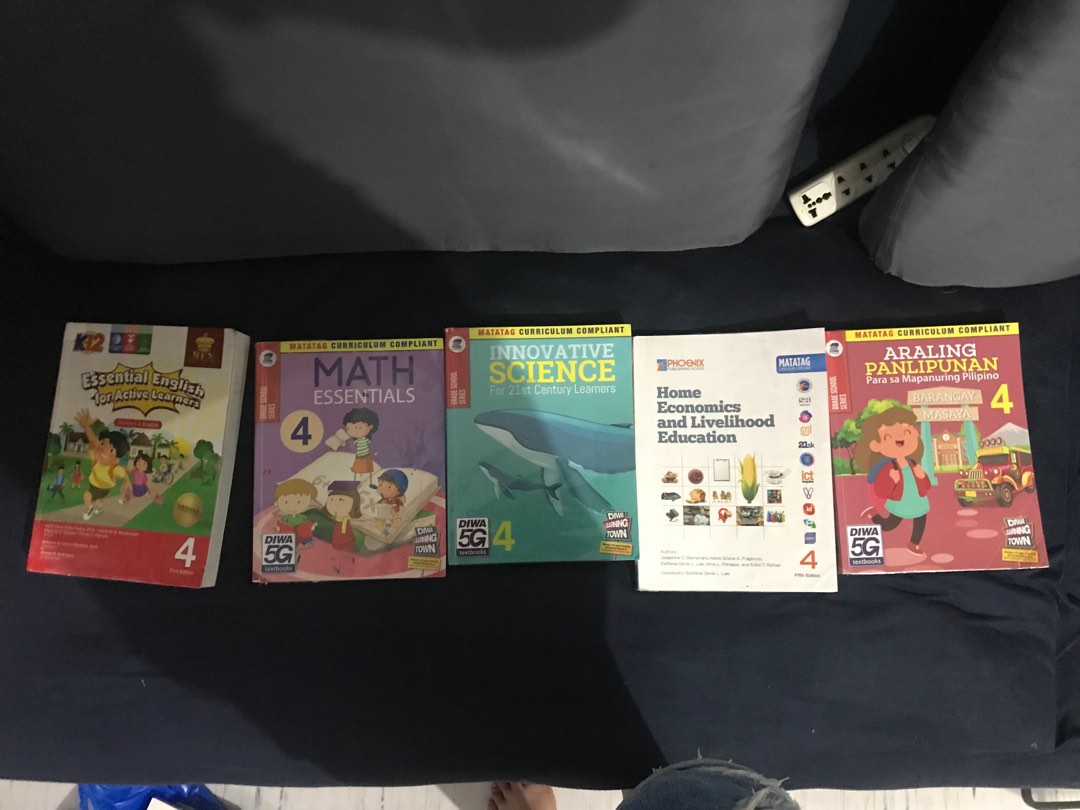 grade 4 books (matatag), Hobbies & Toys, Books & Magazines, Textbooks ...
