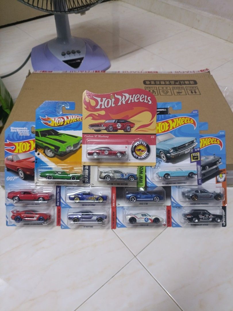 Hot Wheels Car, Hobbies & Toys, Toys & Games on Carousell