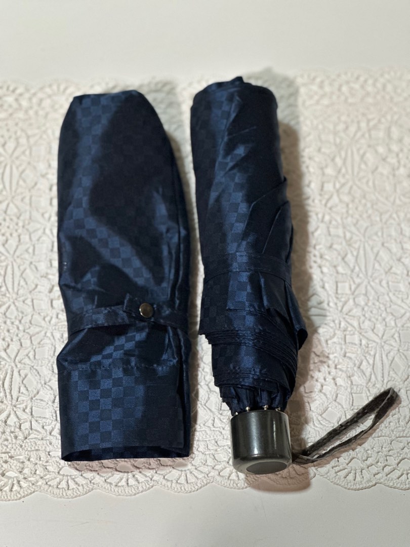 Metallic navy blue color umbrella, Hobbies & Toys, Travel, Umbrellas on ...