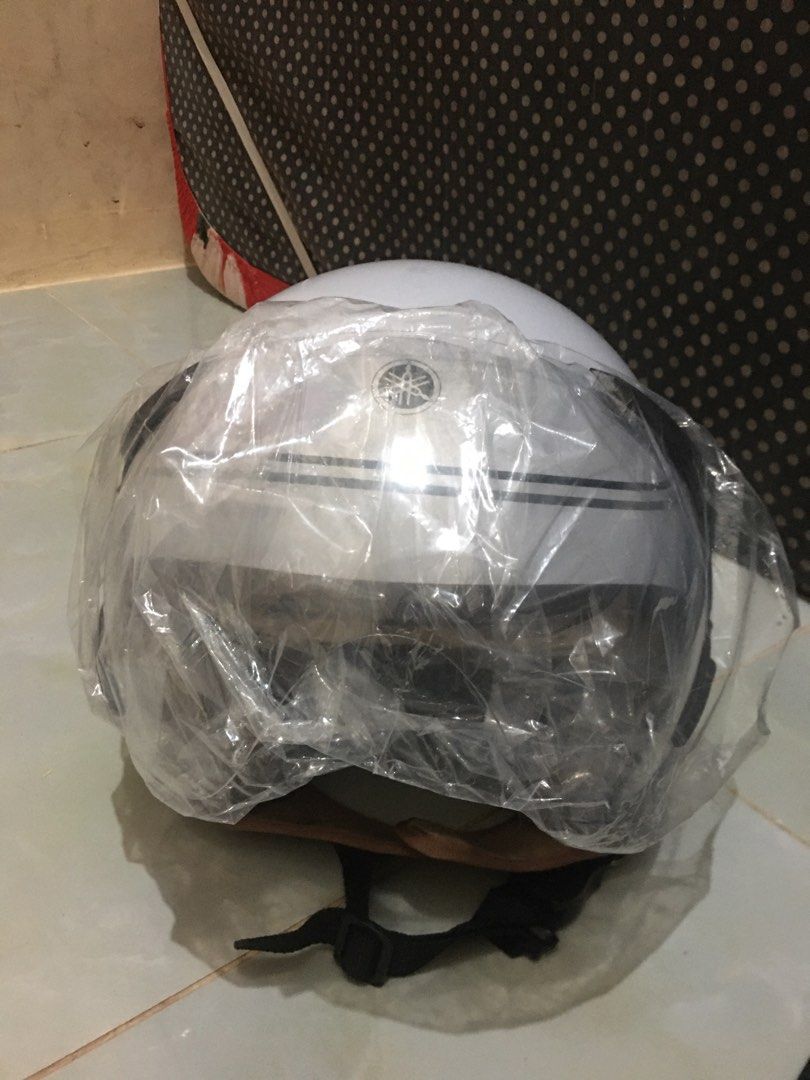 new helm yamaha filano, Motor di Carousell