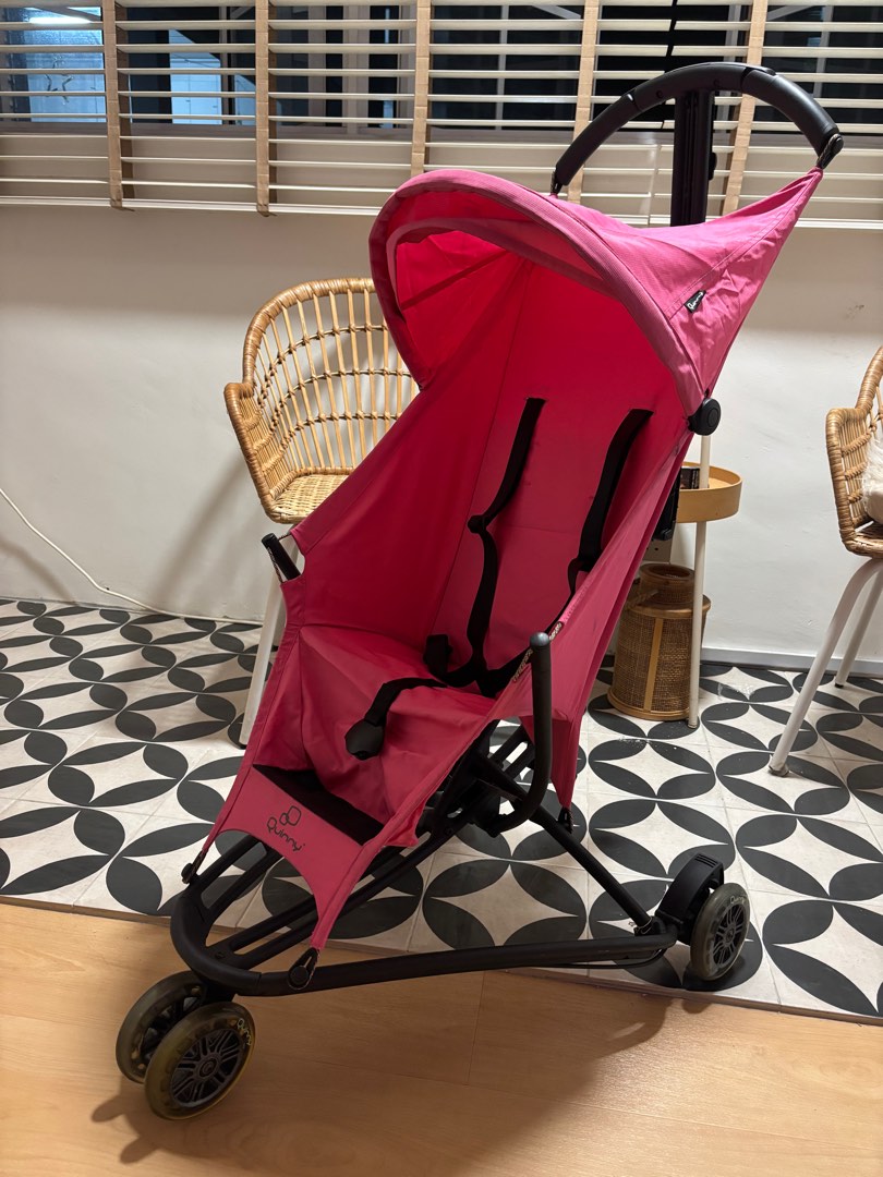 Quinny yezz Pink Travel Stroller, Babies & Kids, Going Out, Strollers ...