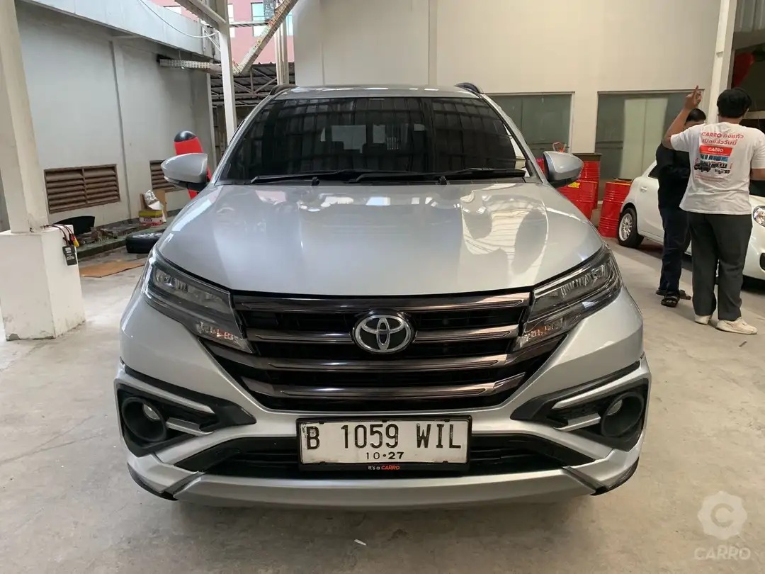 Rush GR Sport AT Gress Kilometer Rendah, Mobil & Motor, Mobil untuk ...