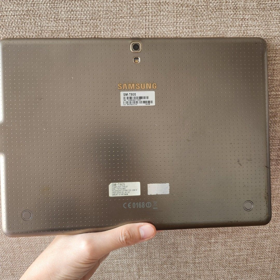 Samsung Galaxy Tab SM-T805, Elektronik, Lainnya di Carousell