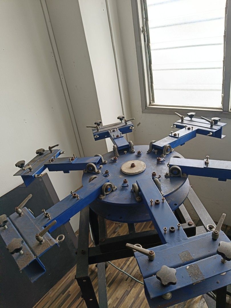 Silkscreen Machine Spider 6 Heads, Hobbies & Toys, Stationery & Craft ...